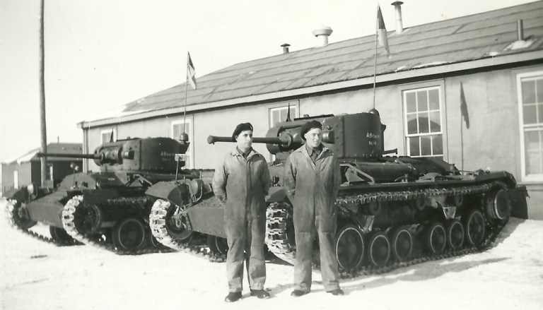 The Valentine Infantry Tank in Canadian Service – Canadian Arms and Armour