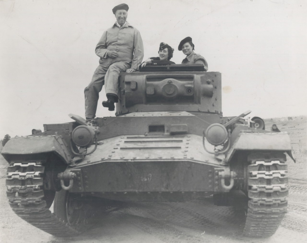 The Valentine Infantry Tank in Canadian Service – Canadian Arms and Armour